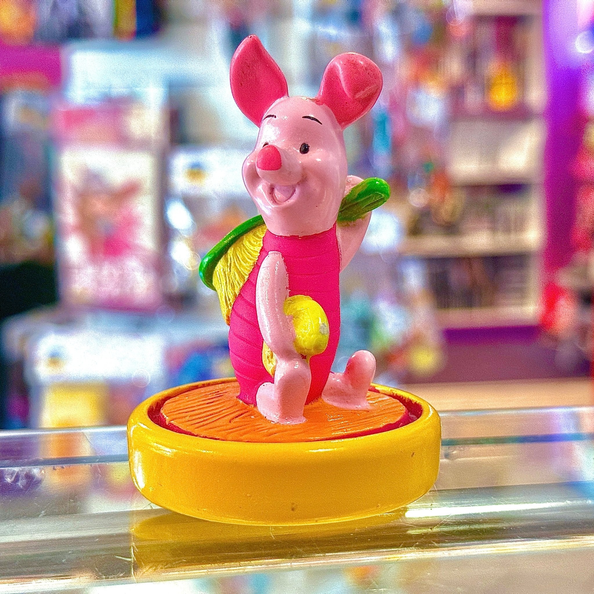 Winnie The Pooh: Piglet Bath Toy Figure (90s) – PopCultGang