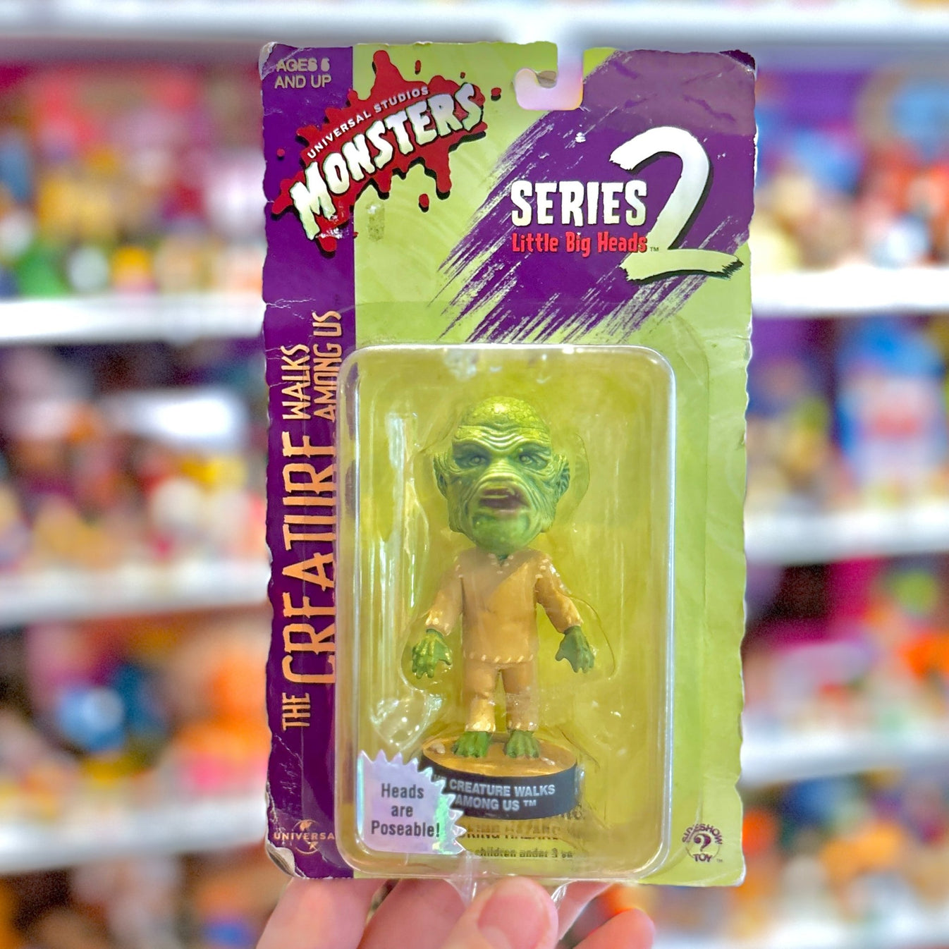 Universal Monsters: Little Big Heads Series 2 - The Creature Walks Amo ...